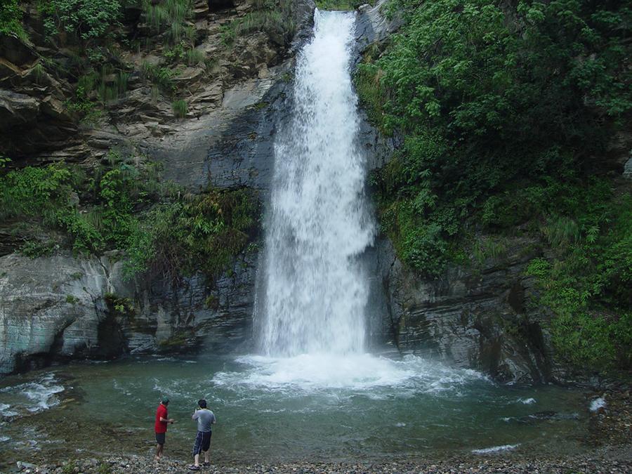 Dhokaney Waterfall in Almora - Entry Fees, Location of Dhokaney Waterfall